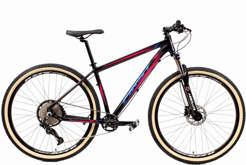 Bicicleta First Aro 29 11v Absolute com freios hidráulicos e suspensão ...