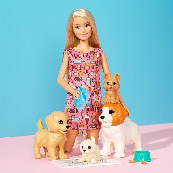 Boneca Barbie Treinadora de Cachorrinhos - Mattel - Boneca Barbie ...