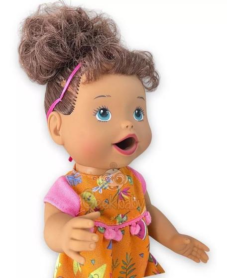 Boneca Bebê Brincar de Come Papinha e faz Caquinha Morena Divertoys ...
