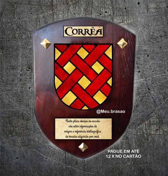 Brasão da família CORRÊA na madeira - @meu.brasao - Escultura / Troféu ...