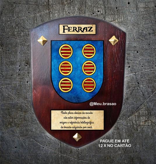 Brasão da família FERRAZ na madeira - @meu.brasao - Estátua Decorativa ...
