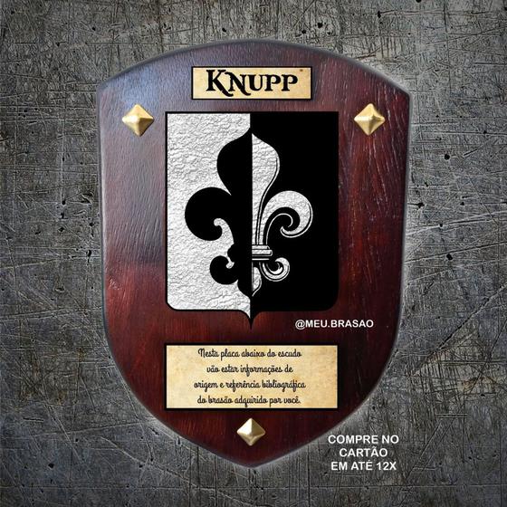 Brasão da família KNUPP na madeira - Meu.brasao - Escultura / Troféu de ...