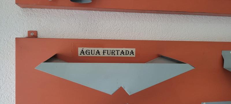 Calha Água furtada C/50 com pintura eletrostática 2,5mts - Galvanizada ...