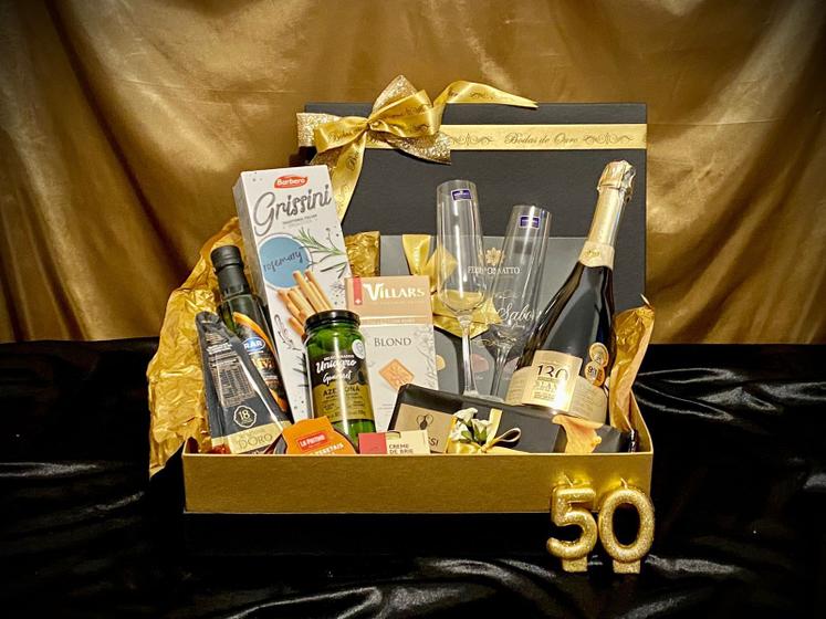 Cesta de Presente Bodas de Ouro Casamento Presente Bodas - G&O Group ...