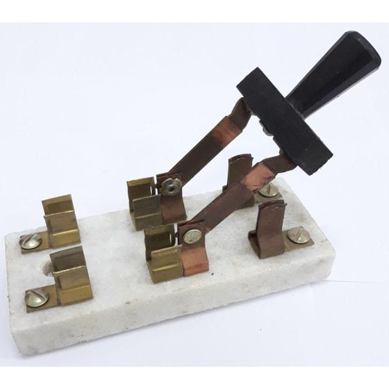 Chave Faca 2X30A X 250 Volts Fusível Cartucho De 30A - Eletro ...