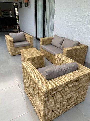 Conjunto de Sofá Dubai em Fibra Sintética Bananeira - 1 Sofá 2l + 2 ...