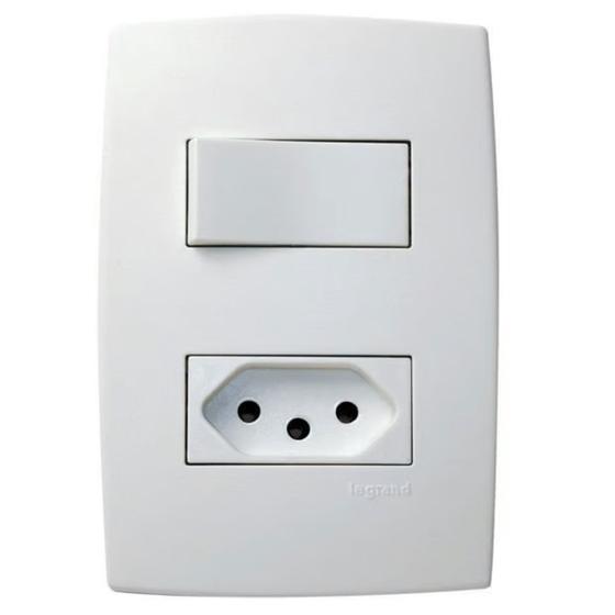 Conjunto Interruptor Simples e Tomada 10A 615074 Pial Plus - Pial ...