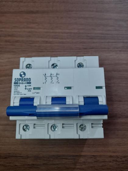 Disjuntor Tripolar 3P 100A 10KA CURVA C SHB3 GII-C100A - Soprano - No Magalu - Magazine Luiza