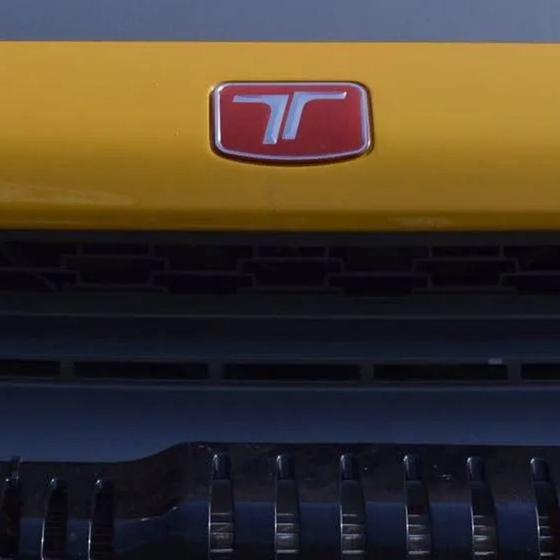 Emblema troller (logo t vermelho) (resinado) (2000/2005) - SPORT INOX ...