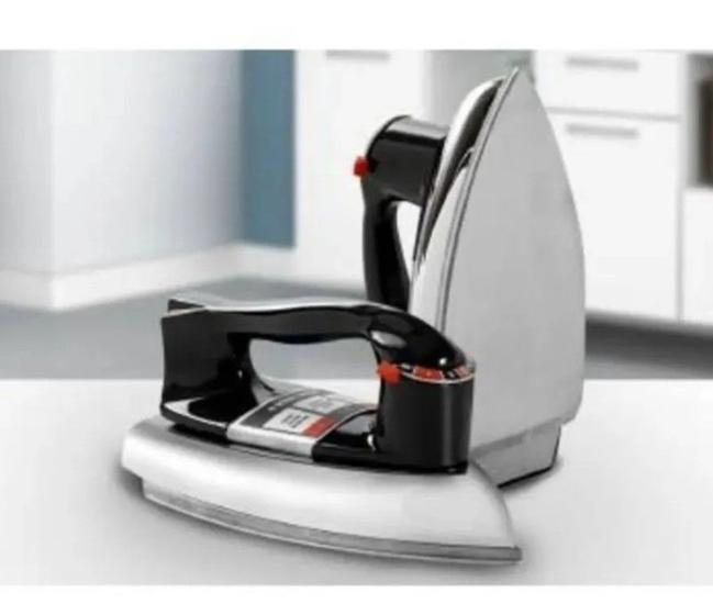 Ferro de passar roupas a seco Black + Decker Classic Retrô VFA1110XM6 ...