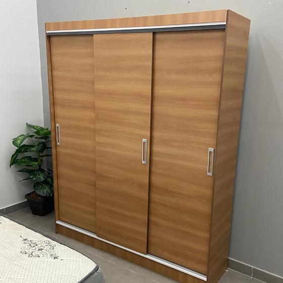 Guarda Roupa Casal Lisboa 3 Portas de Correr Evidência - evidencia ...