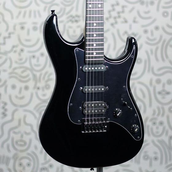 Guitarra Tagima TG-520 Stratocaster TW Series Preta Regulada - Guitarra ...