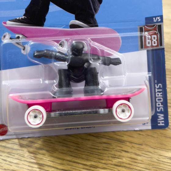 Hot Wheels - Skate Grom Tony Hawk - HKH79 - Skate - Magazine Luiza