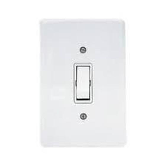 Interruptor Simples Conjunto 1 tecla 10A Placa 4x2 Branco - Veltra - Interruptores - Magazine Luiza