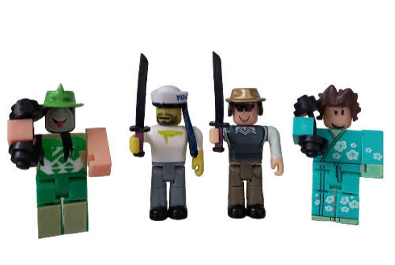 Kit Brinquedos Com 4 Bonecos Roblox Coleção Lançamento Exclusivo ...