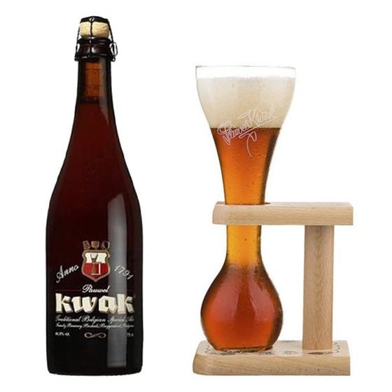 Kit de Cerveja Kwak 750 ml com Copo - Brouwerij Bosteels - Bebidas - Magazine Luiza