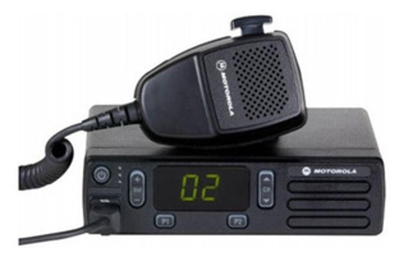 Kit Rádio Comunicador Móvel DEM300 - VHF (136-174 MHz) Digital Motorola ...