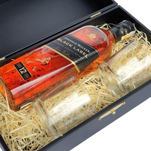 Kit Whisky Black Label Garrafa 1l + 2 Copos + Caixa De Mdf - UP DRINK - Whisky - Magazine Luiza