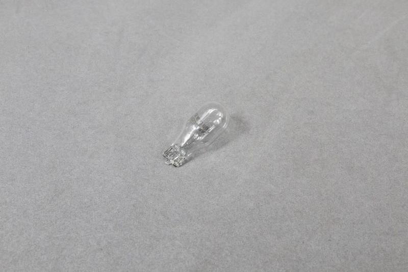 Lampada Da Lanterna De Re Original Gm Cod.ref. Cruze tracker 13505776 ...