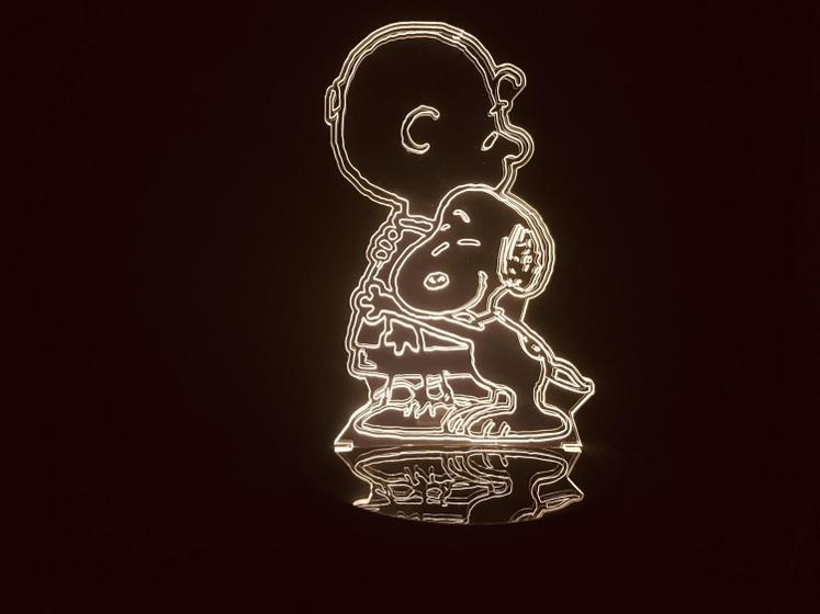 Luminária Led 3d Snoopy Abraçando Charlie Brown Peanuts - Geeknario ...