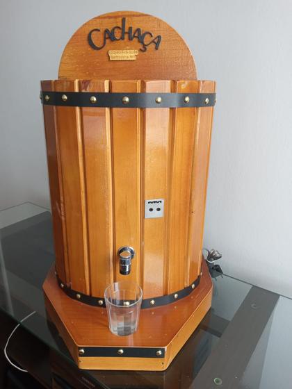 Máquina dosadora de cachaça ( 5 litros, Utiliza fichas (30 fichas ...