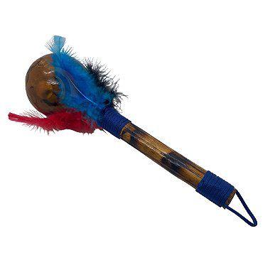 Maraca Chocalho Instrumento Indígenas Cabaça Com Penas - LINOS - Maraca ...