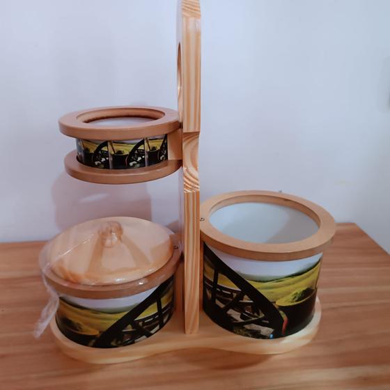 Mateira Maderia Decorada Para Mate E Chimarrão Com Porta Garrafa E Cuia ...