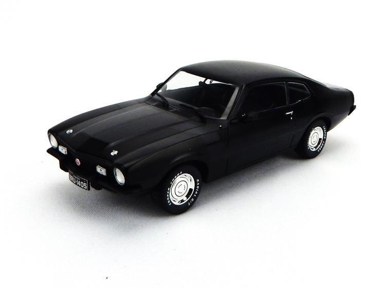Miniatura 1:24 Ford Maverick GT 1974 Preto - Califórnia Toys ...