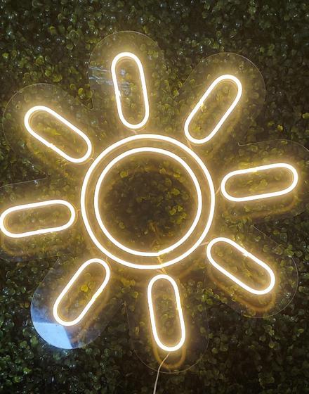 Painel de LED Neon Sol Ilumine seu Espaço com Energia e Estilo ...