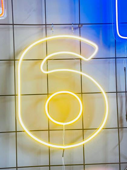 Painel Led Neon Números 0 a 9 Acrílico Cristal 50cm Altura - Laser ...