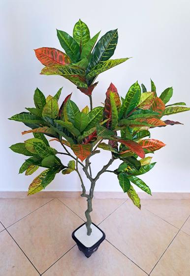 Planta Artificial Árvore CROTON ESTILÉ 1,25 metros de altura - Flora ...