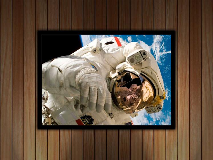 Quadro Decorativo Astronauta NASA Espaço Planetas Galáxias Salas ...