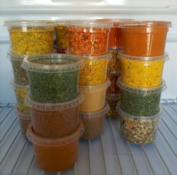 Temperos Naturais Linha Tempero artesanal 10 potes com 70 g cada - Leve ...