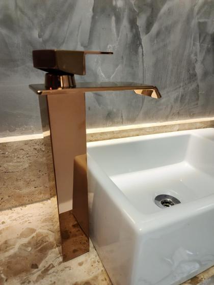 Torneira banheiro cascata quadrada alta - rose gold - mg36 - MG METAIS ...