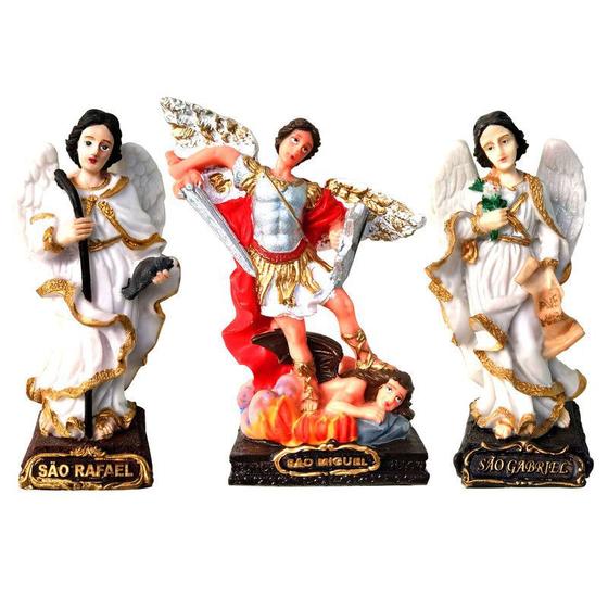 Três Arcanjos Resina Gabriel Rafael e Miguel 15Cm - Divinário Artigos ...