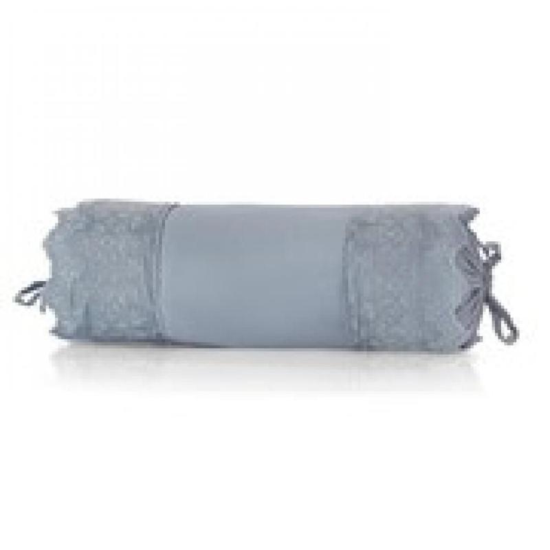 Almofada em Rolo com Renda Altenburg Cetim 300 Fios Maison D'Art ...
