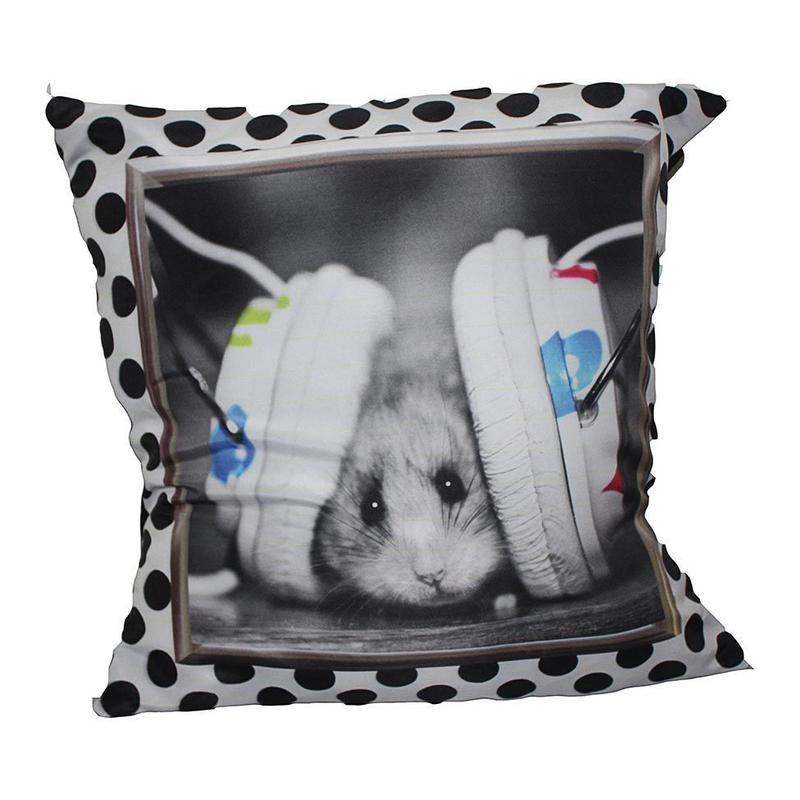 Almofada Hamster com Fone Preto & Branco 42x42cm Uniart - Almofada ...