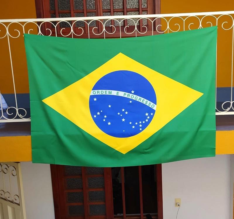 Bandeira Brasil Em Tecido Oxford Grande 1,50 X 1,00m - Cais - Bandeiras ...