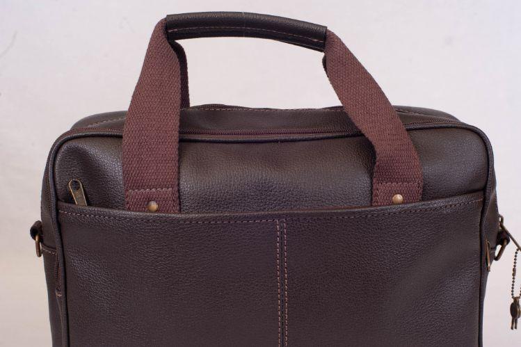 Bolsa tiracolo em couro Modelo Cleveland, ref 5007, cor Marrom ...