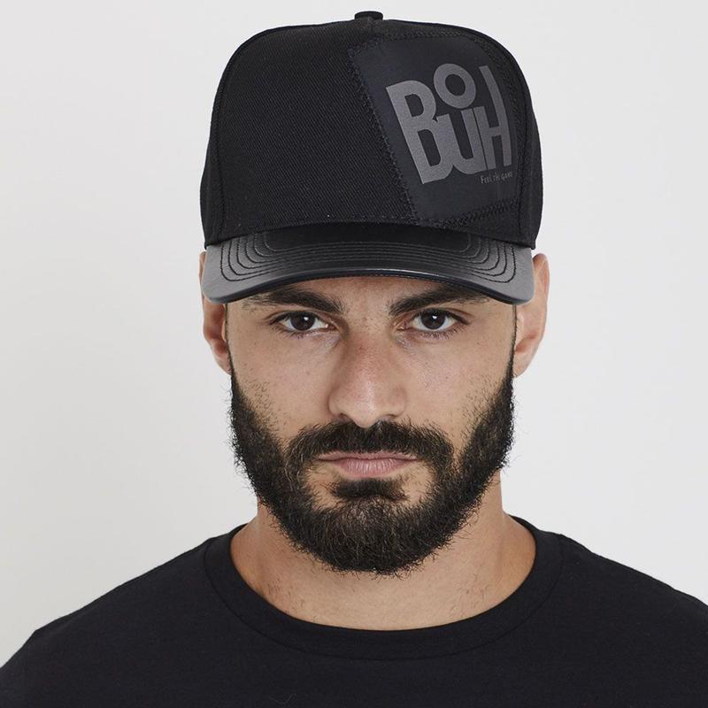 Boné Buh Caixa Alta Etiqueta Grande Preto - Boné - Magazine Luiza