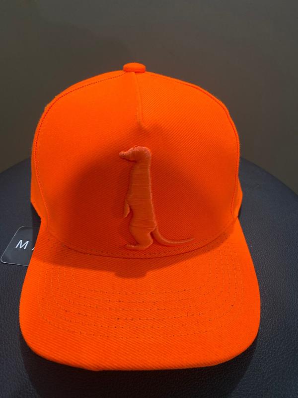 Boné laranja mangusto - Mangusto - Boné - Magazine Luiza