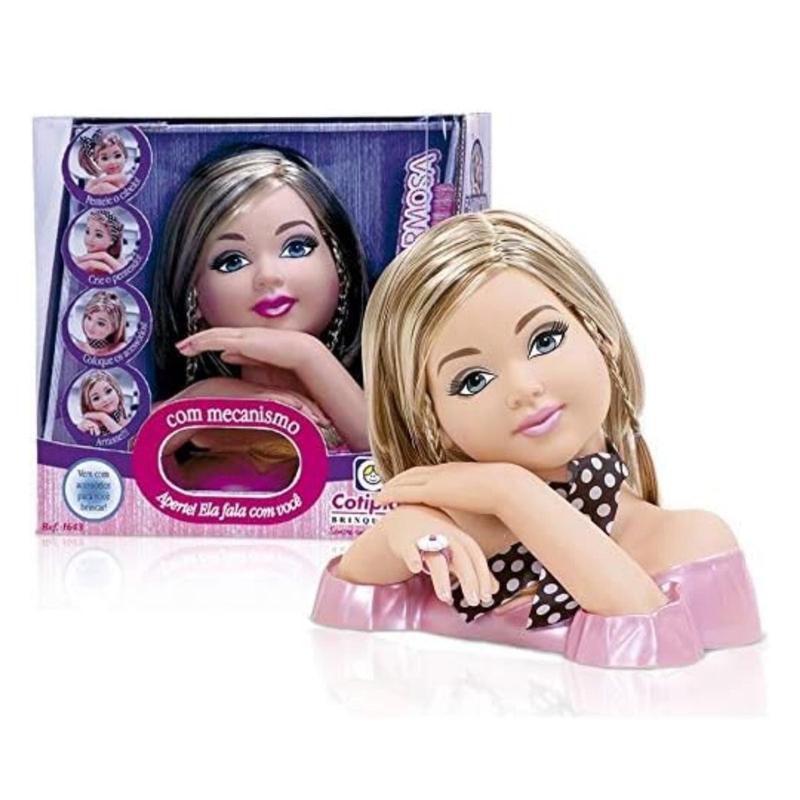 Boneca Charmosa com Acessórios e Mecanismo Aperte e Ela Fala com Você ...