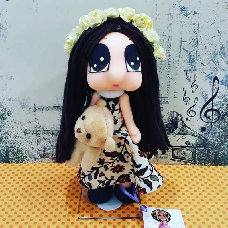 Boneca Porcelana Fria . - Os Grashis - Bonecas - Magazine Luiza