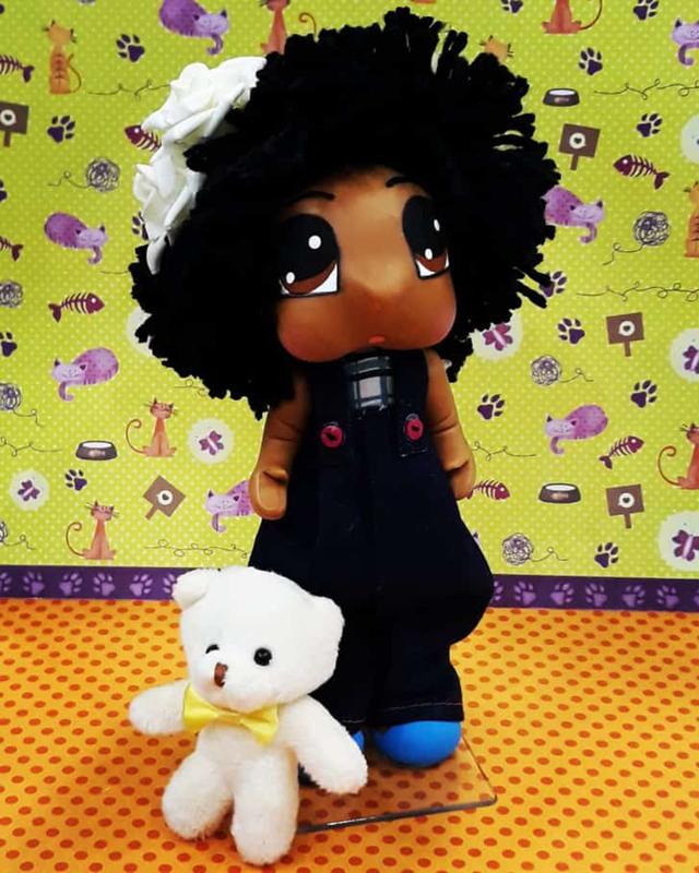 Boneca Preta em Porcelana Fria - Os Grashis - Bonecas - Magazine Luiza