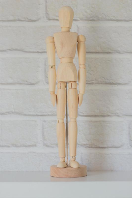 Boneco Articulado de Madeira 30cm - NA - Bonecos - Magazine Luiza