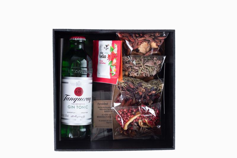 Box Gin + 4 sachês de Especiarias + Gin e Tonic Tanqueray 275ml ...