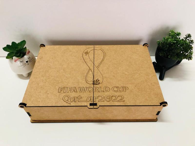 Caixa de figurinhas da Oficial Copa do Mundo e Qatar 2022 em MDF com ...