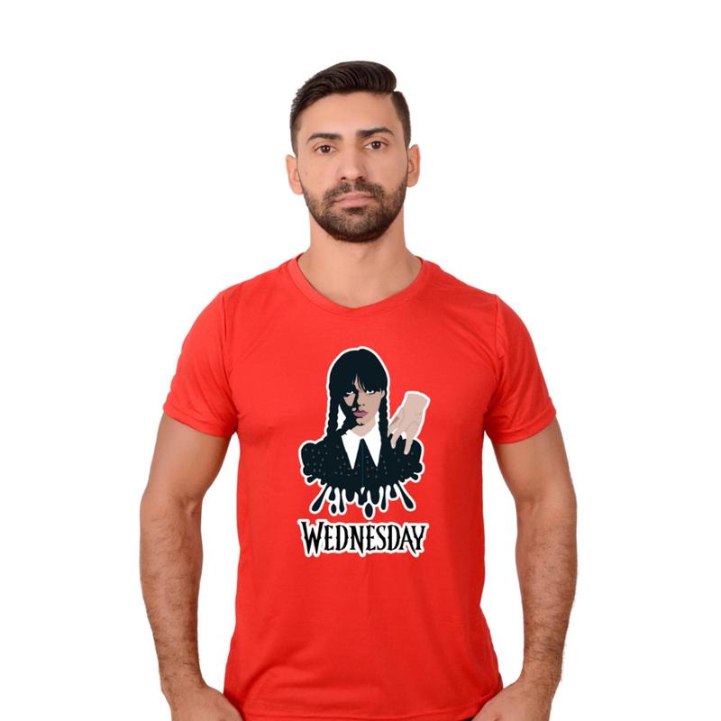 Camiseta Manga Curta Wandinha Addams e Mãozinha Série de TV ...