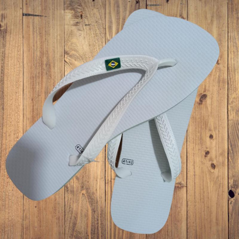 Chinelo Top Unissex Básica Branca, Com a Bandeira do Brasil - Chinelo ...
