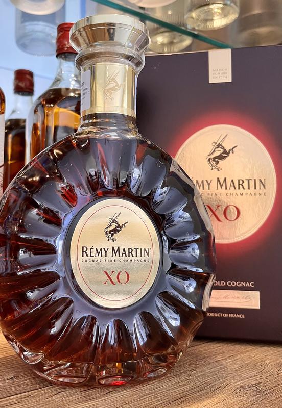 Cognac Remy Martin XO 700ml - Conhaque - Magazine Luiza